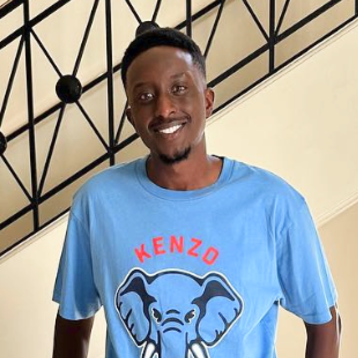 Jamel Debbouze prêt à rejoindre LOL : qui rit, sort ? Il répond très ...