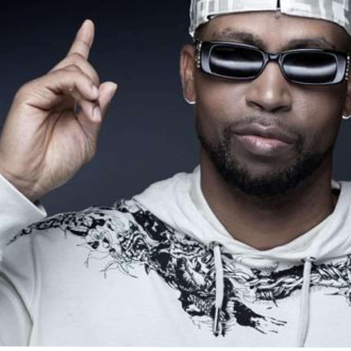 Rohff rectifie la vérité concernant les magasins qui le boycottent ...