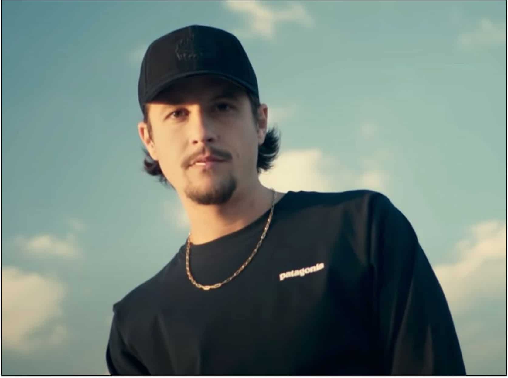 Nekfeu : son ex compagne accusée d'avoir tout orchestré pour de l'argent